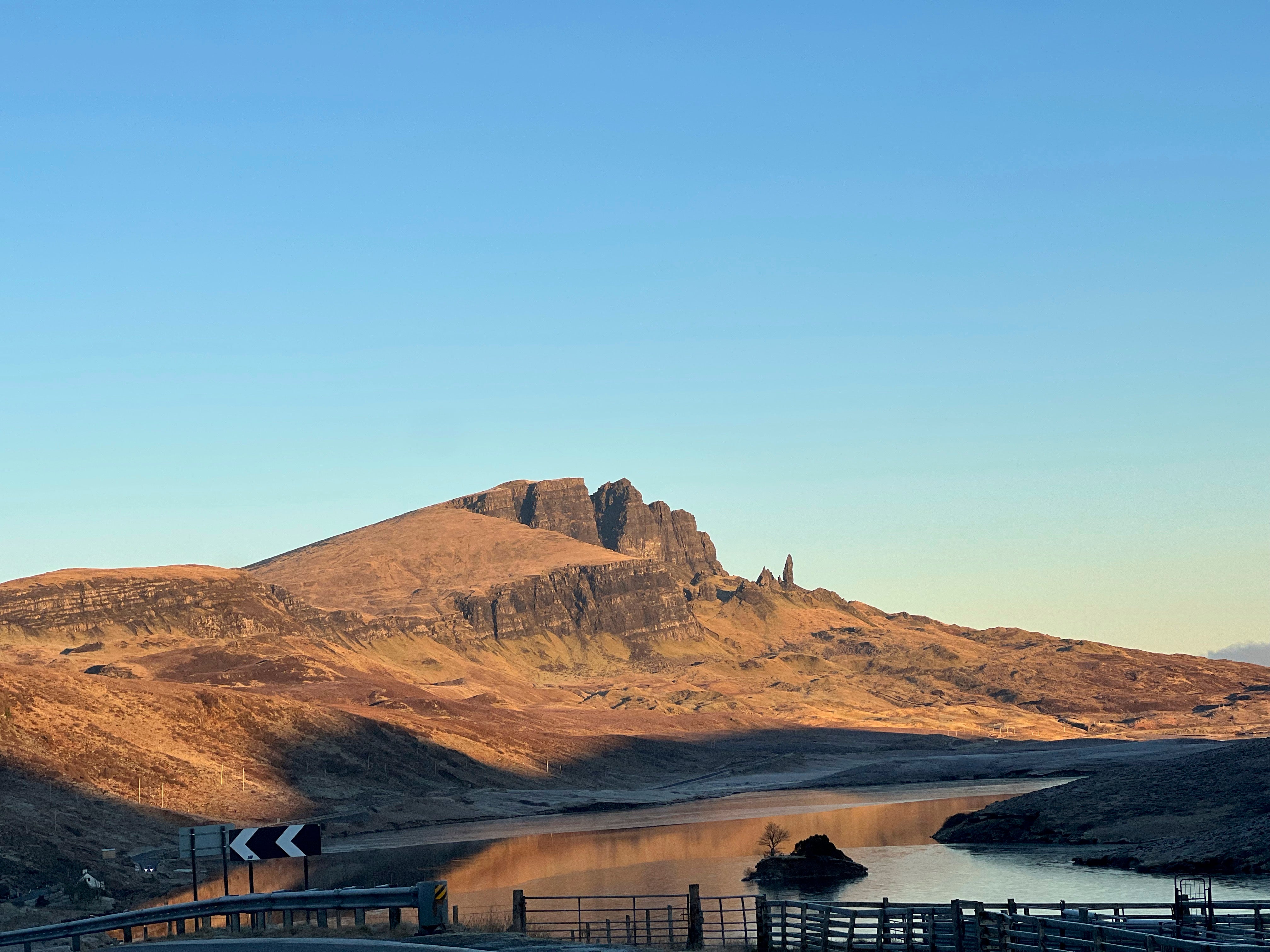 Skye's Landscape & Legends Explored Through Art – Òr