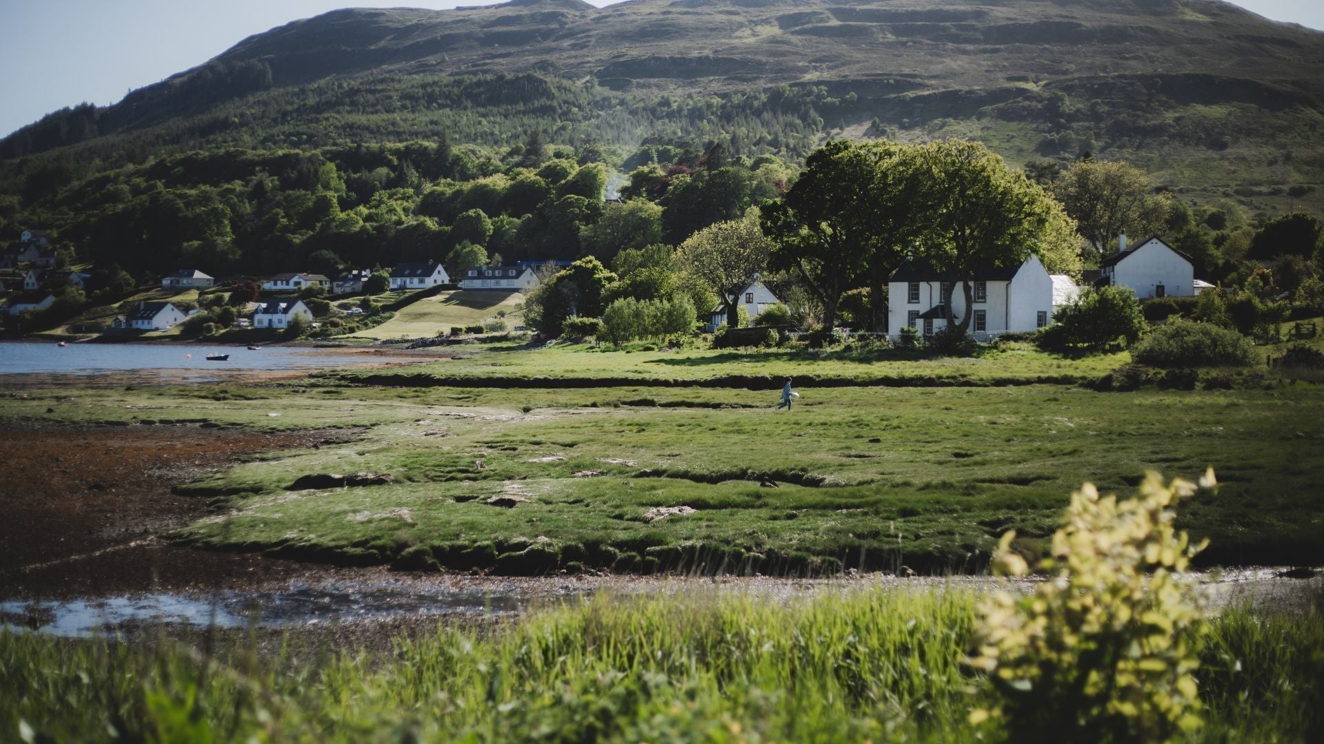 A Conscientious Guide To Skye – Òr